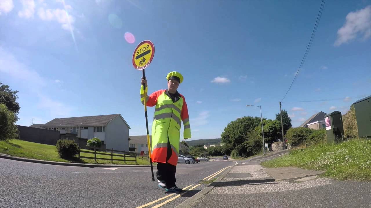 School crossing patrols in Cornwall - could you be a lollipop person ...