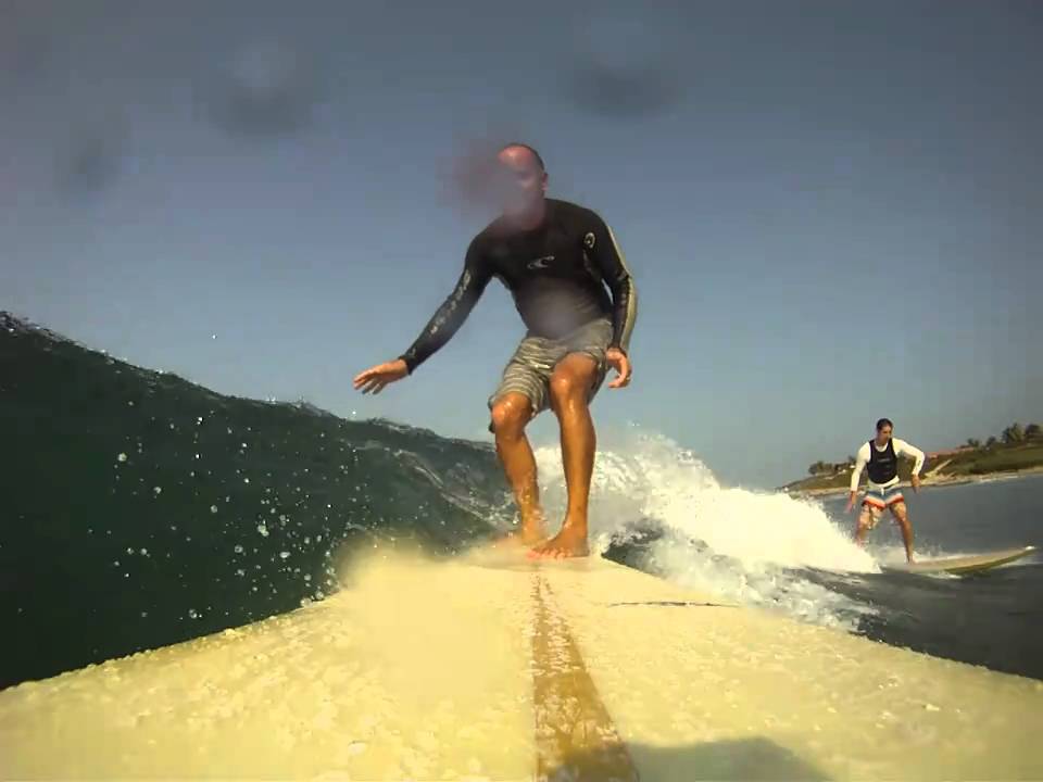 surfing christmas day punta mita snaking my brother in law oscar - YouTube