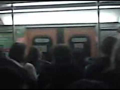 Crowded TTC subway - Oct. 3, 2010 - YouTube