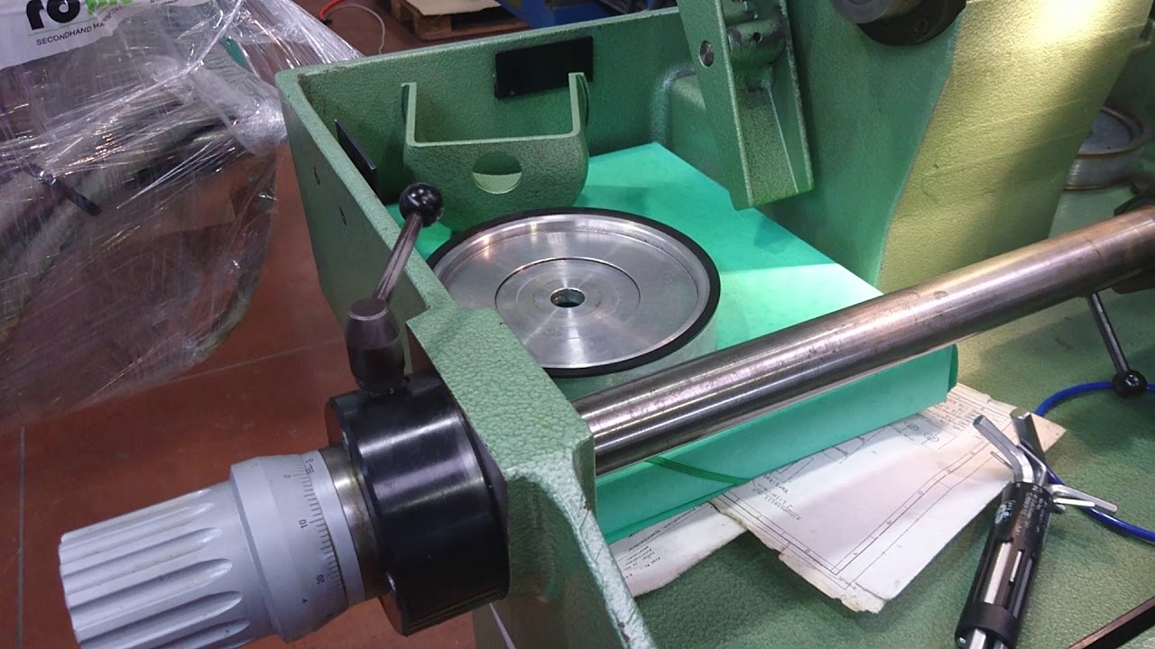 AGATHON 175 DIA SHARPENING MACHINE - YouTube