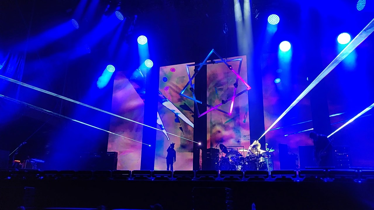 Tool - Invincible live at Firenze Rocks - YouTube