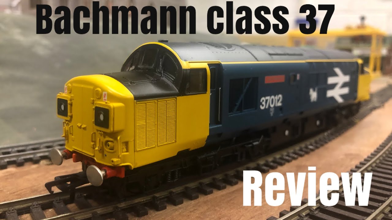 Bachmann BR West Highland Class 37 "Loch Rannoch" review - YouTube