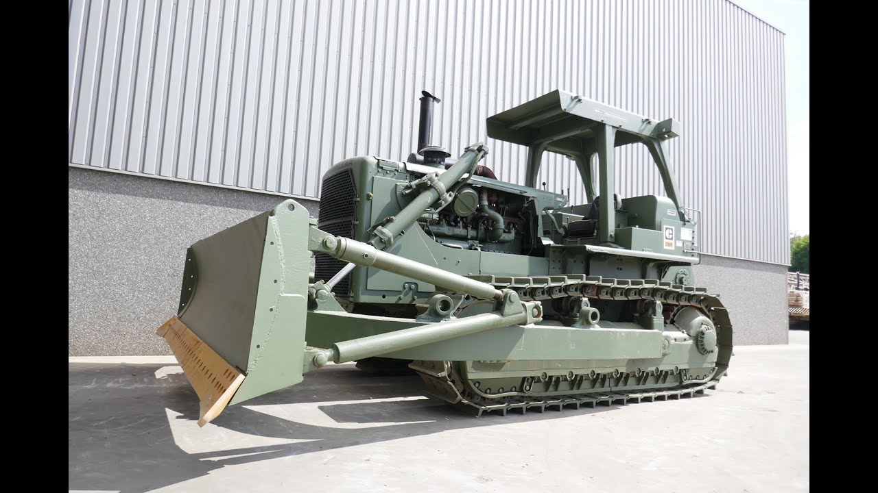 Demonstration video Caterpillar D8K Ex-army dozer - YouTube