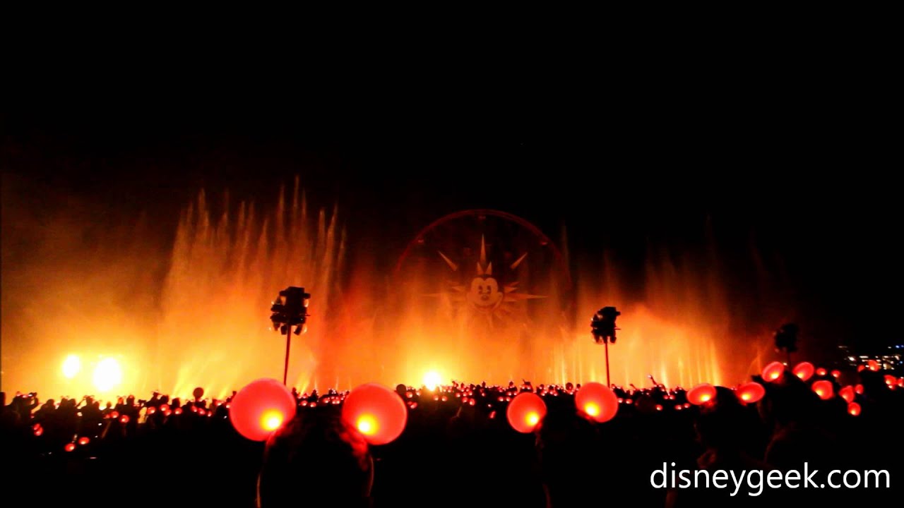 DCA: World of Color - Glow with the Show Clip (Pirates of the Caribbean ...