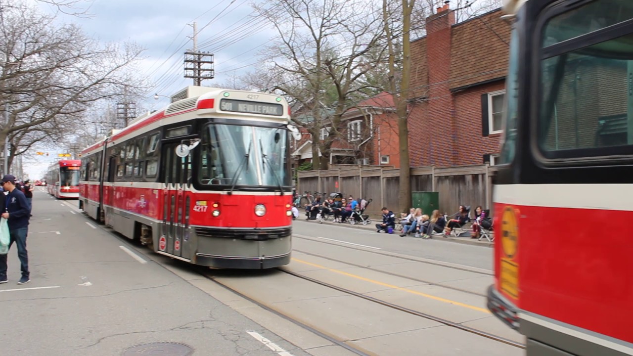 TTC Streetcars at the easter parade. - YouTube