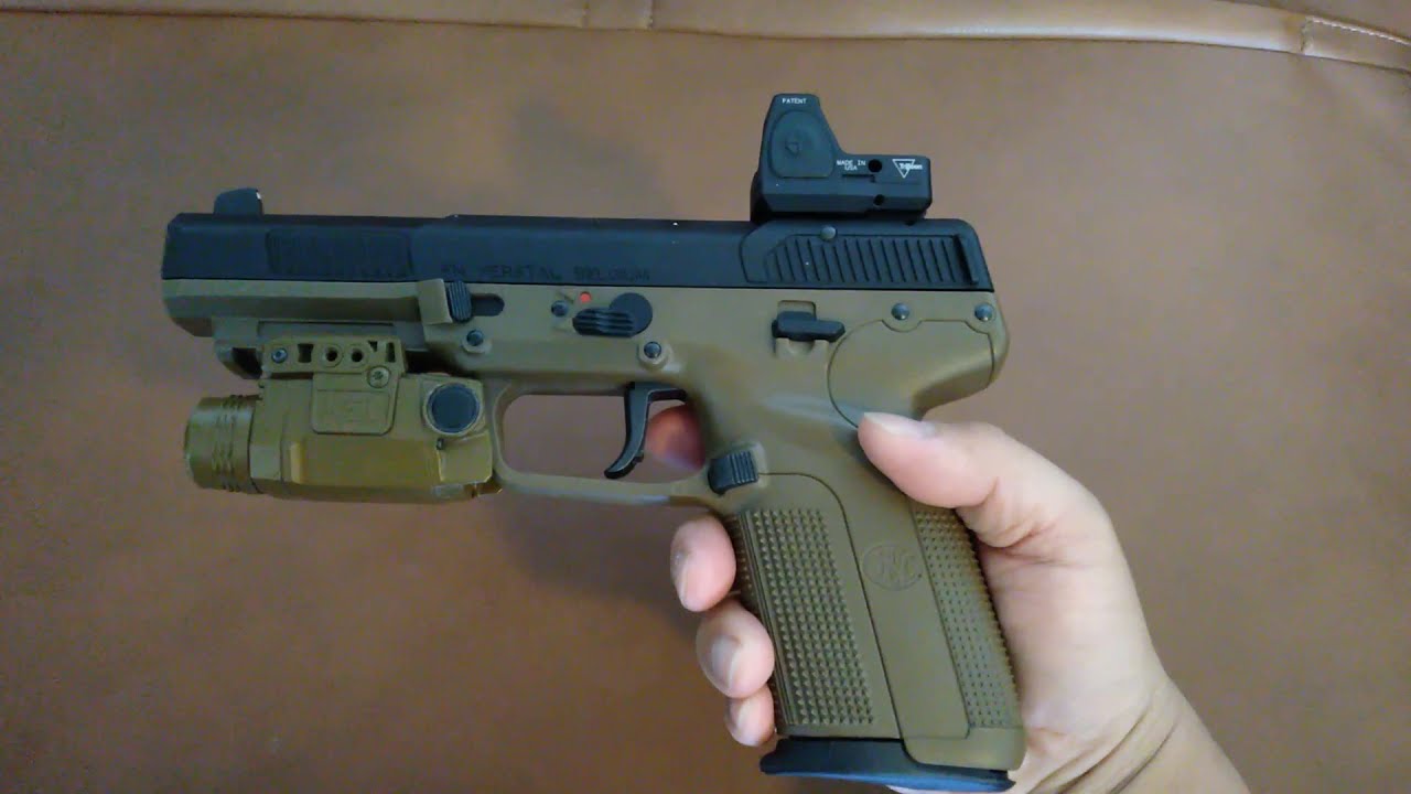 FN 5.7 FDE with Trijicon RMR and Viridian greenlaser plus light combo ...