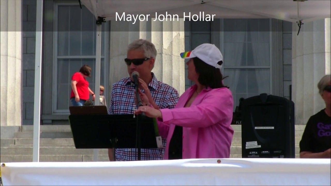 Mayor John Hollar speaks at the LGBTQIA Solidarity March - YouTube