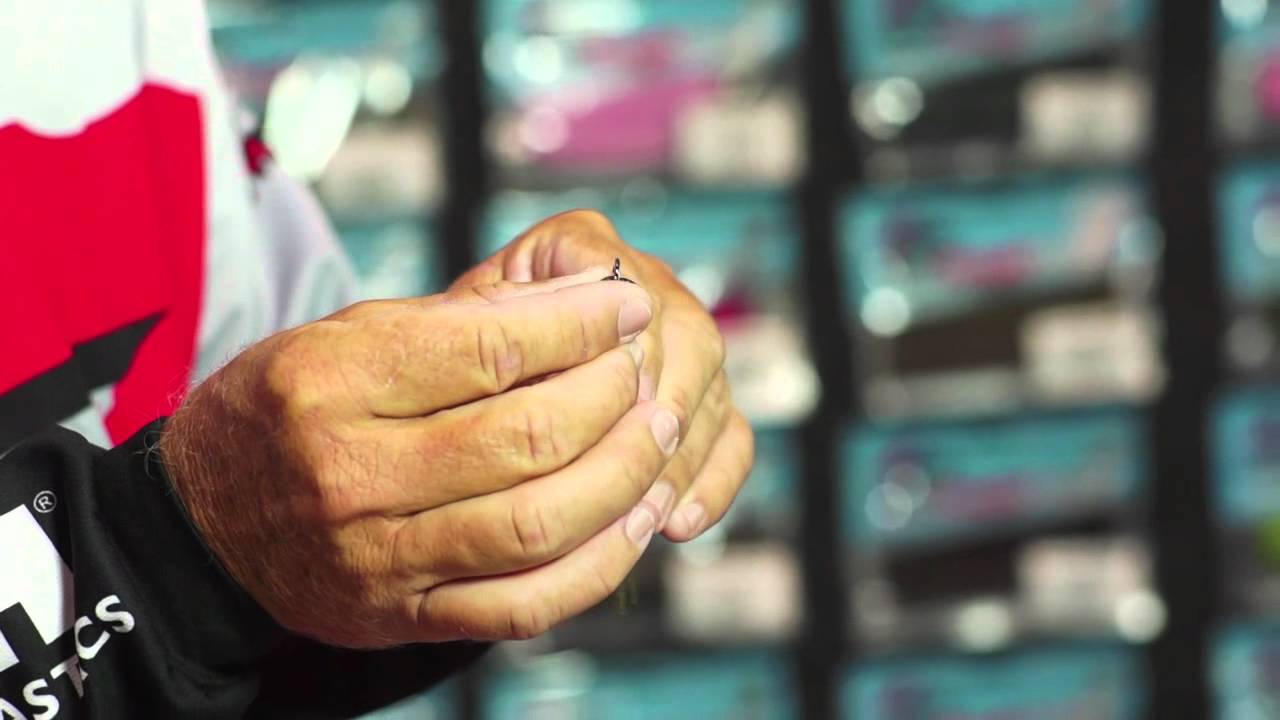 On The Water Pro TipZ: Stephen Browning - Fishing the Flapping CrawZ ...