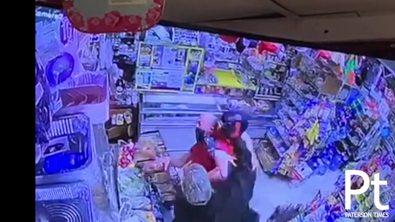 Two suspects abduct man in Paterson bodega - YouTube