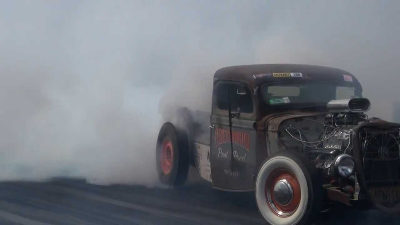 Summernats 27 - Blown Rat Rod Burnout - YouTube