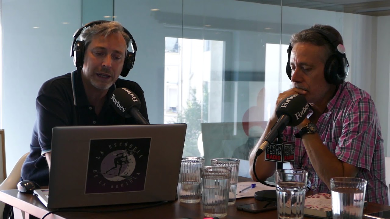 David Sentinella, la radio y los podcasts. - YouTube