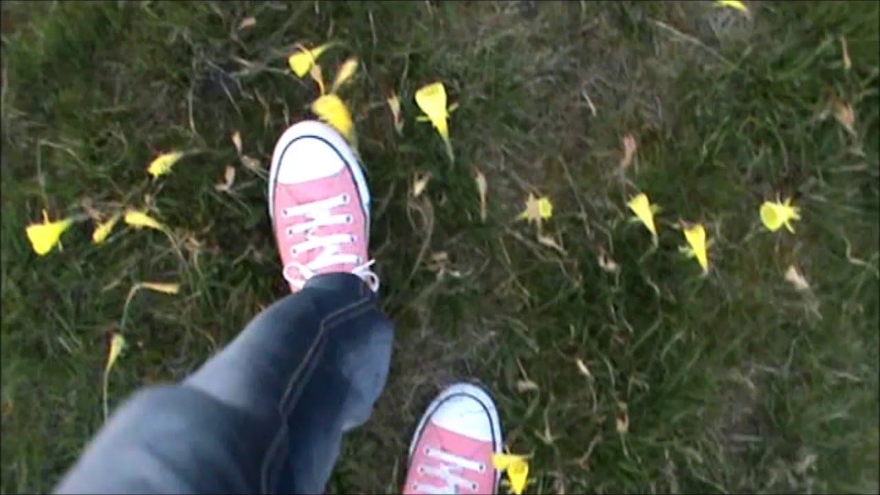 Stomping Spring flowers with my peach Converse - YouTube