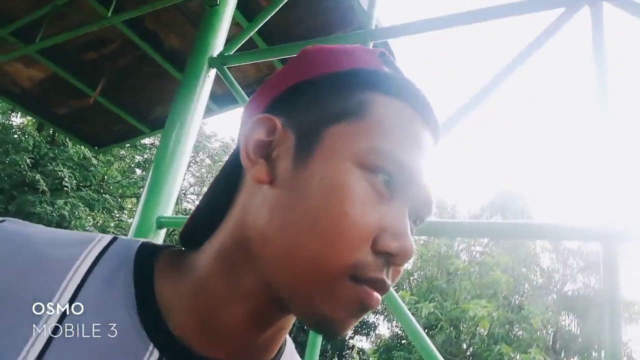 Montage/Intro - YouTube