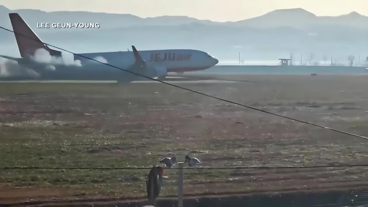 The Crash That Changed Aviation Forever - YouTube