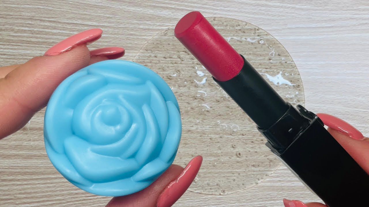 Slime MAKEUP Mixing SO Much Glitter, Lip Gloss and Lipsticks into Slime ...