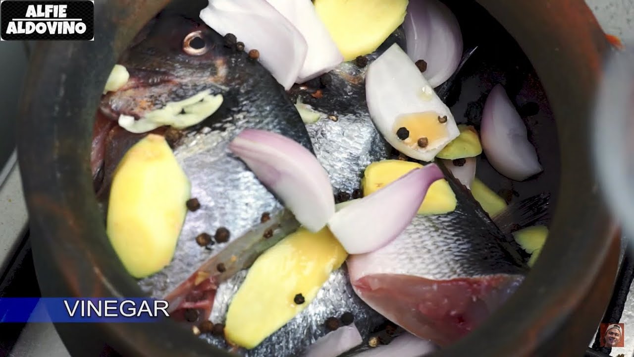PAKSIW NA ISDA SA PALAYOK | FISH WITH VINEGAR COOK IN CLAY POT - YouTube