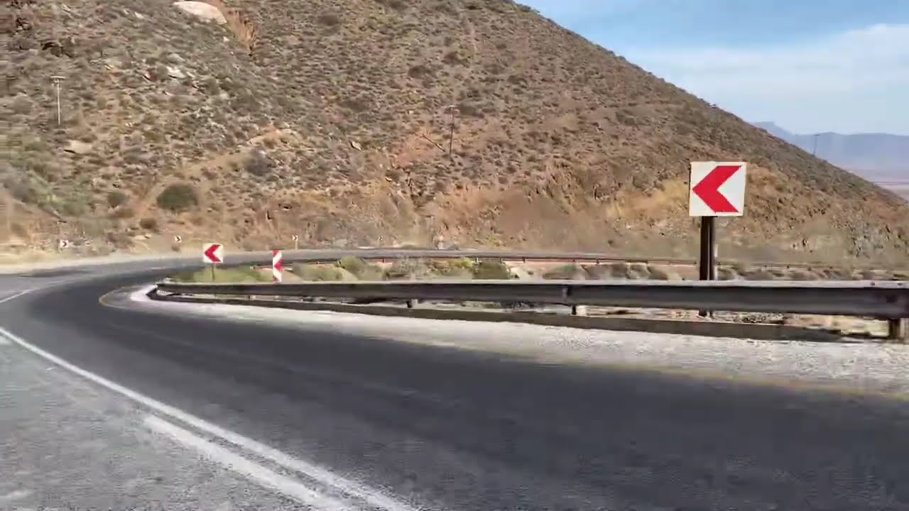 Vanrhyns Pass - YouTube