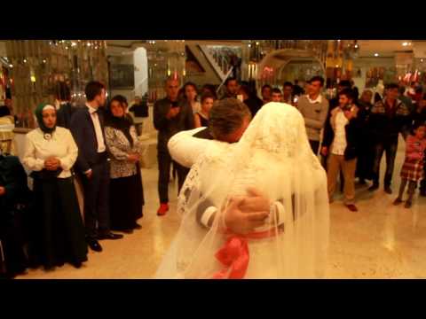 BABA KIZIN DUYGUSAL DANSI