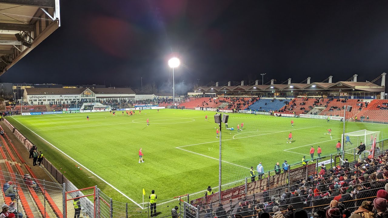 BETTER ATMOSPHERE than in ENGLAND?! Third division DERBY in Germany ...