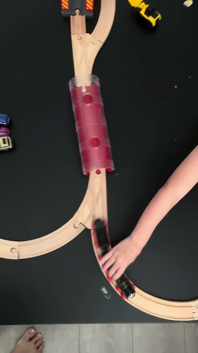 Brio fun wooden train track idea, two loops #train #traintracks #build ...