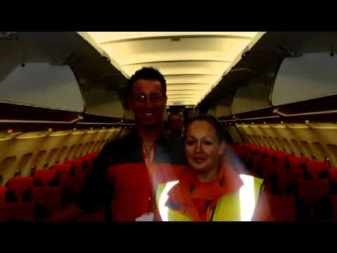 easyjet cabin crew training - YouTube