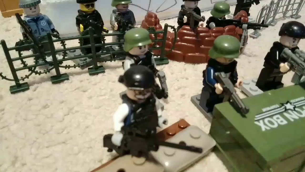 Lego Vs Army men episode 1: CAPTAIN CAPTURE - YouTube