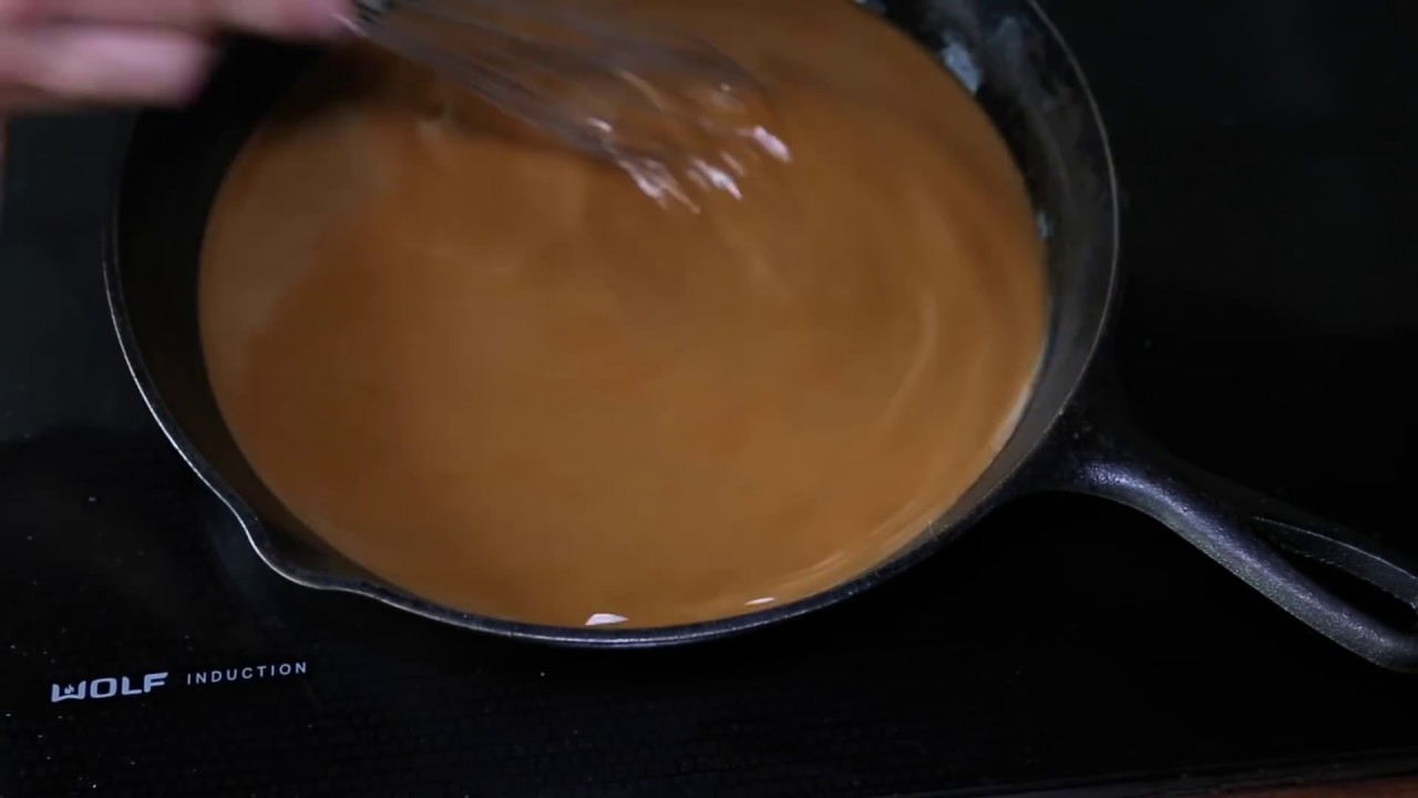 How to Make a Dark Roux - YouTube