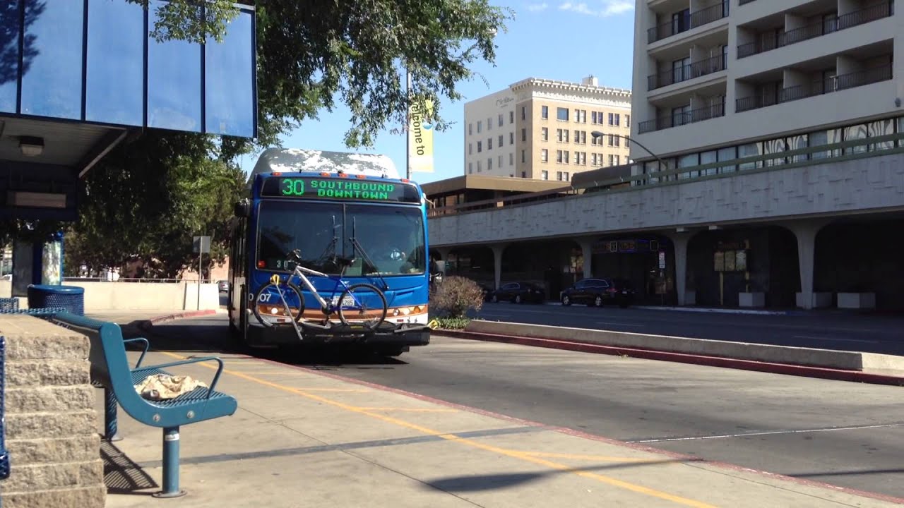 FAX Bus 0907 (New Flyer C40LFR) - YouTube