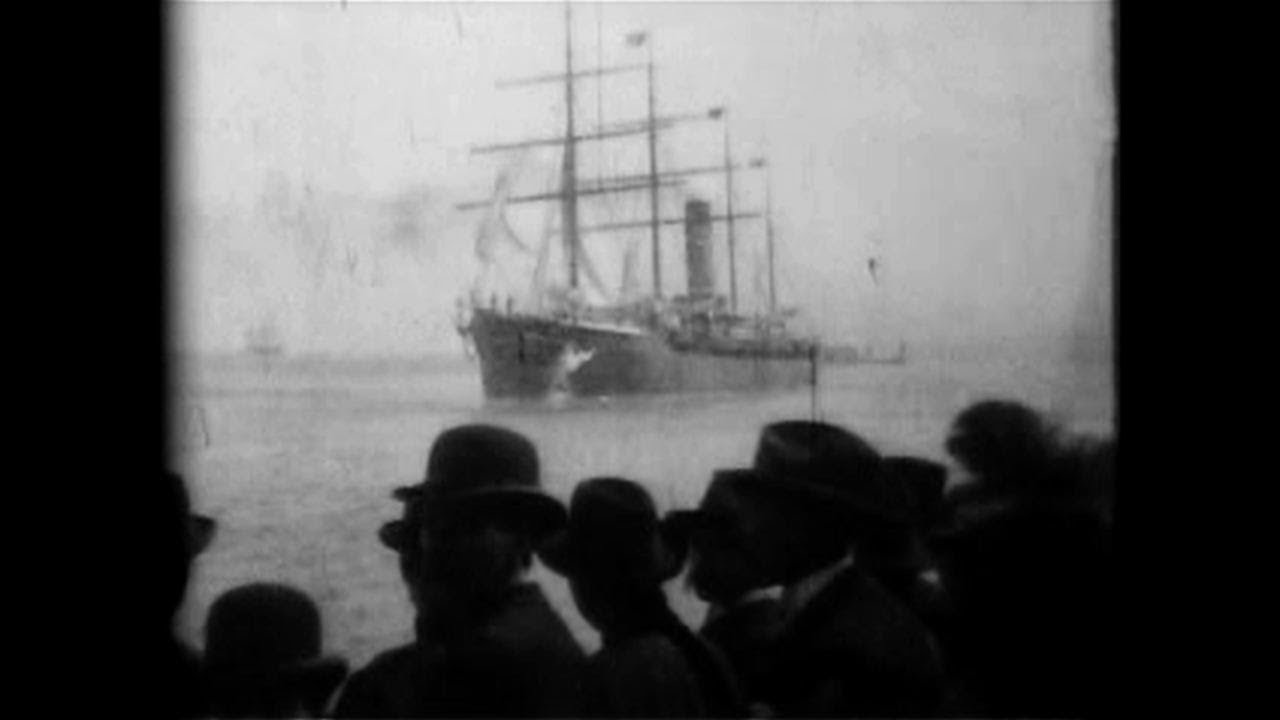 Circus Devils - TO ENGLAND THE TIGERS - YouTube