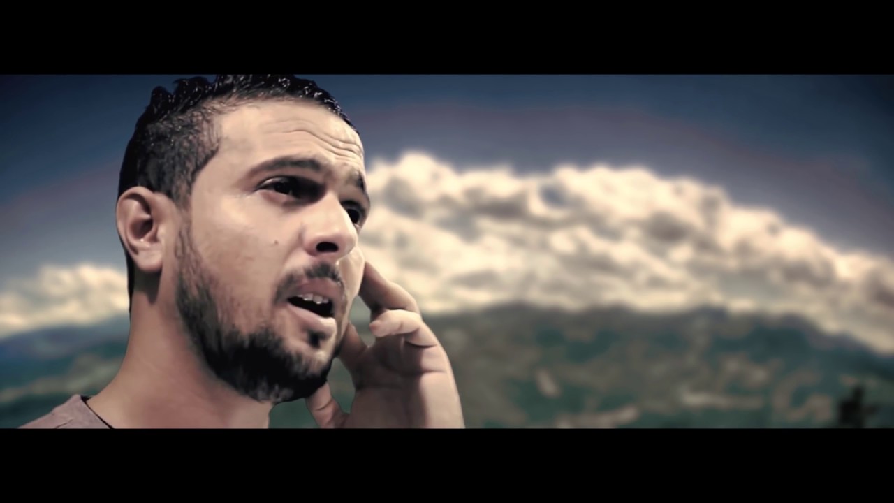 Chanson Chaoui - Assirem n wawras - Mennana - video clip officiel - YouTube