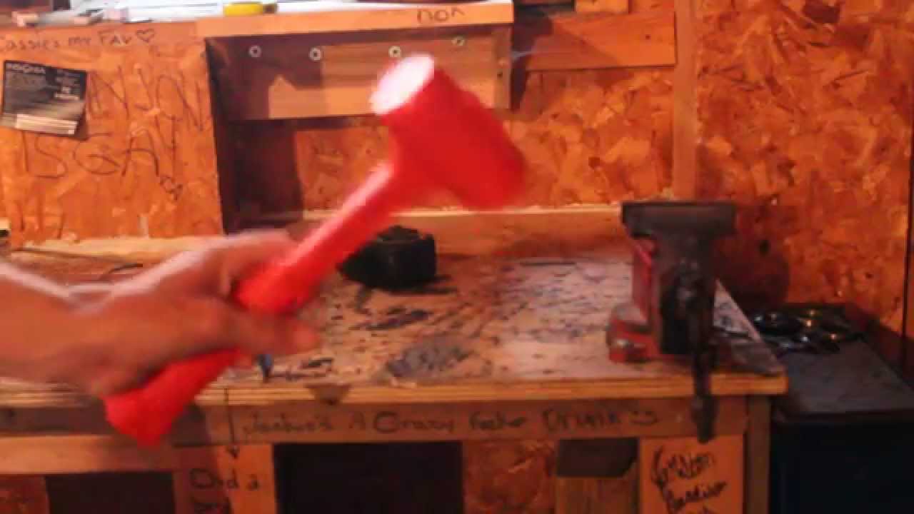 Ecodiesel Canada Impact Poly Dead Blow Hammer 20oz - YouTube