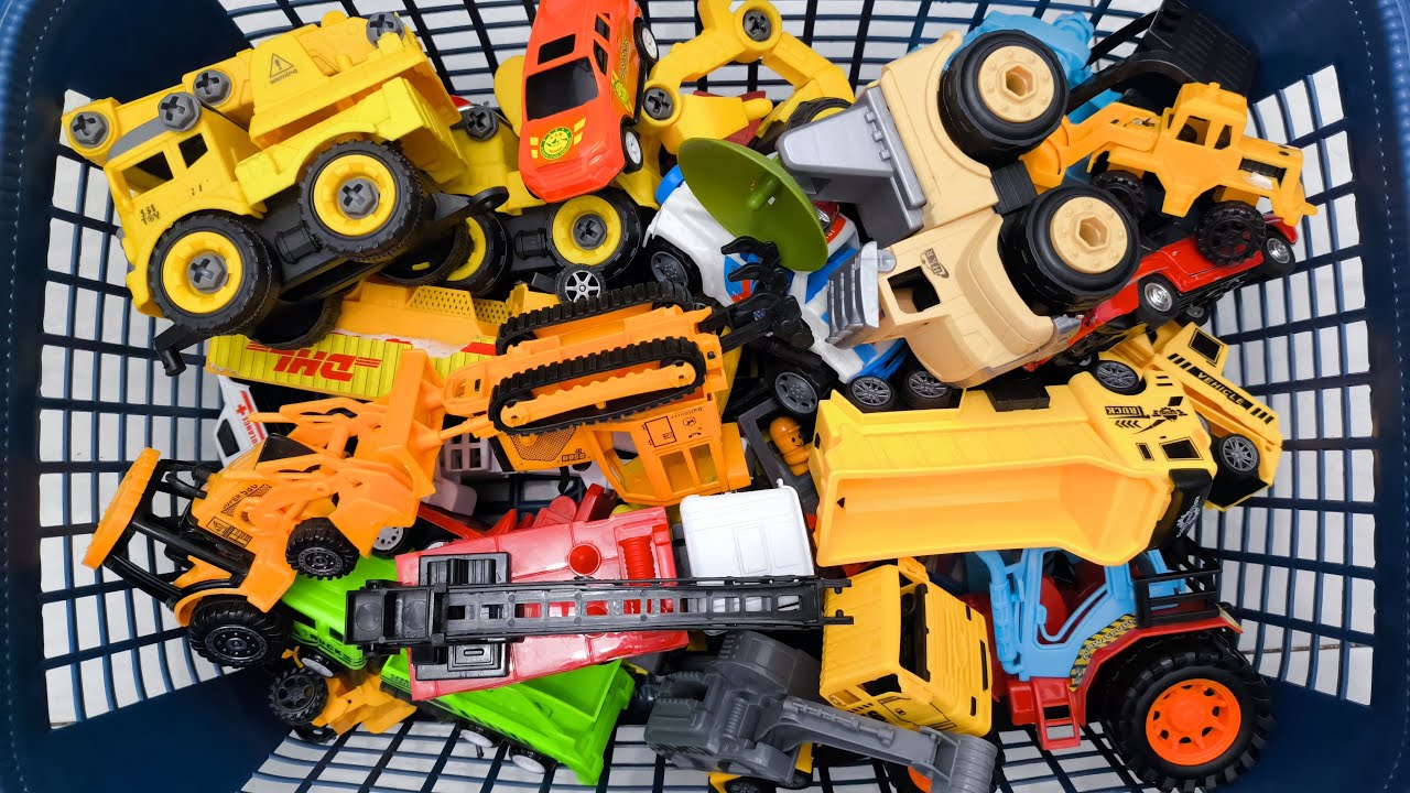 RC Excavator Digging / Dump Trucks / Best Construction Site Vehicles ...