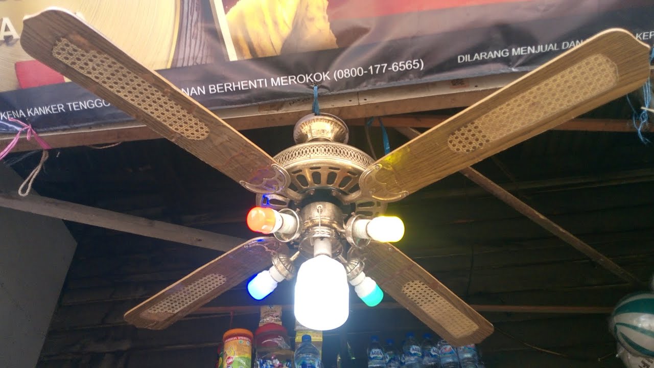 Very wobbly ceiling fan! - YouTube