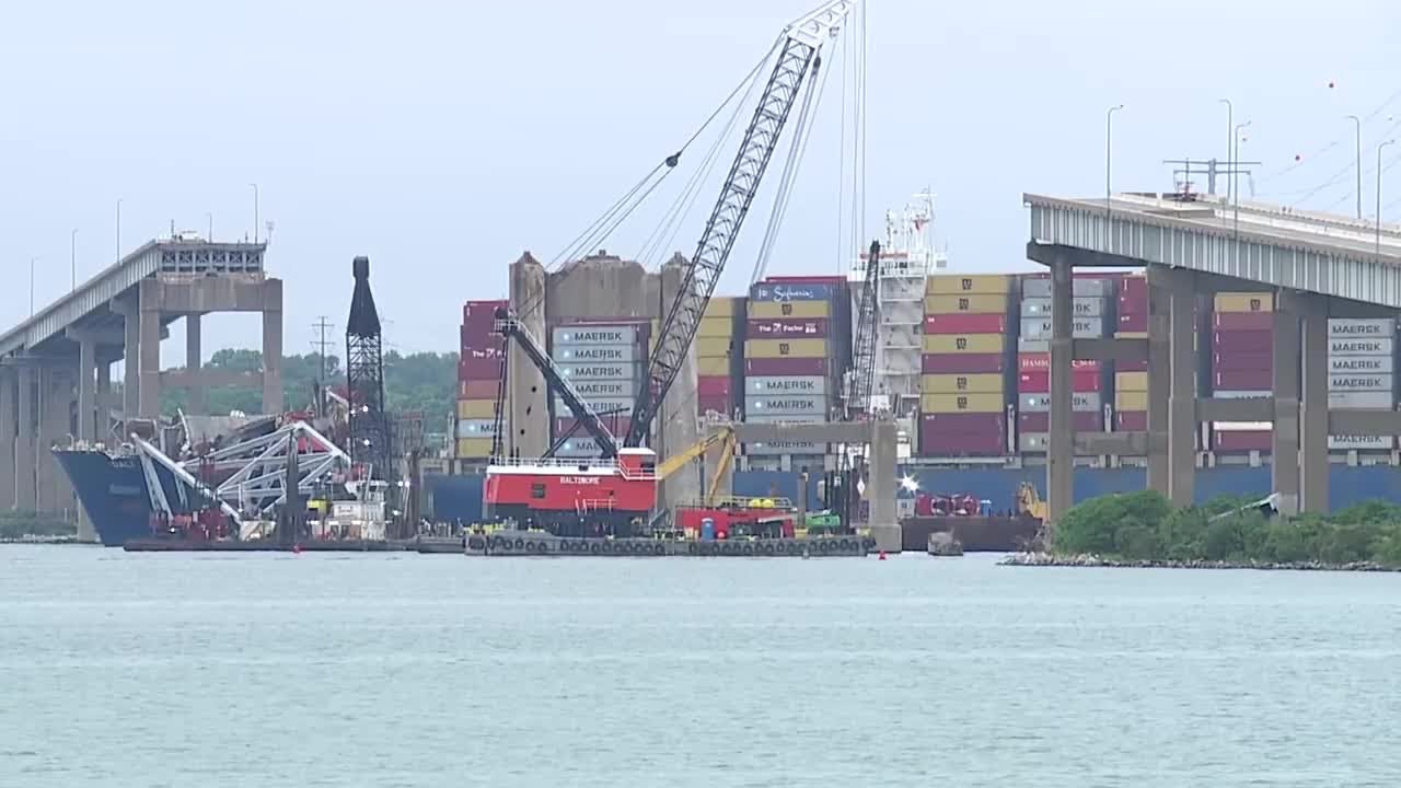 DALI on the move: Ship that collapsed Key Bridge refloated - YouTube