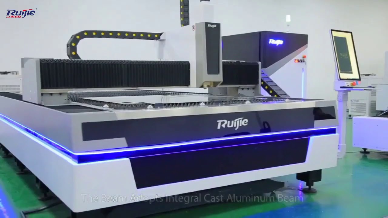 3015 HT，Laser machine is cutting plate - YouTube