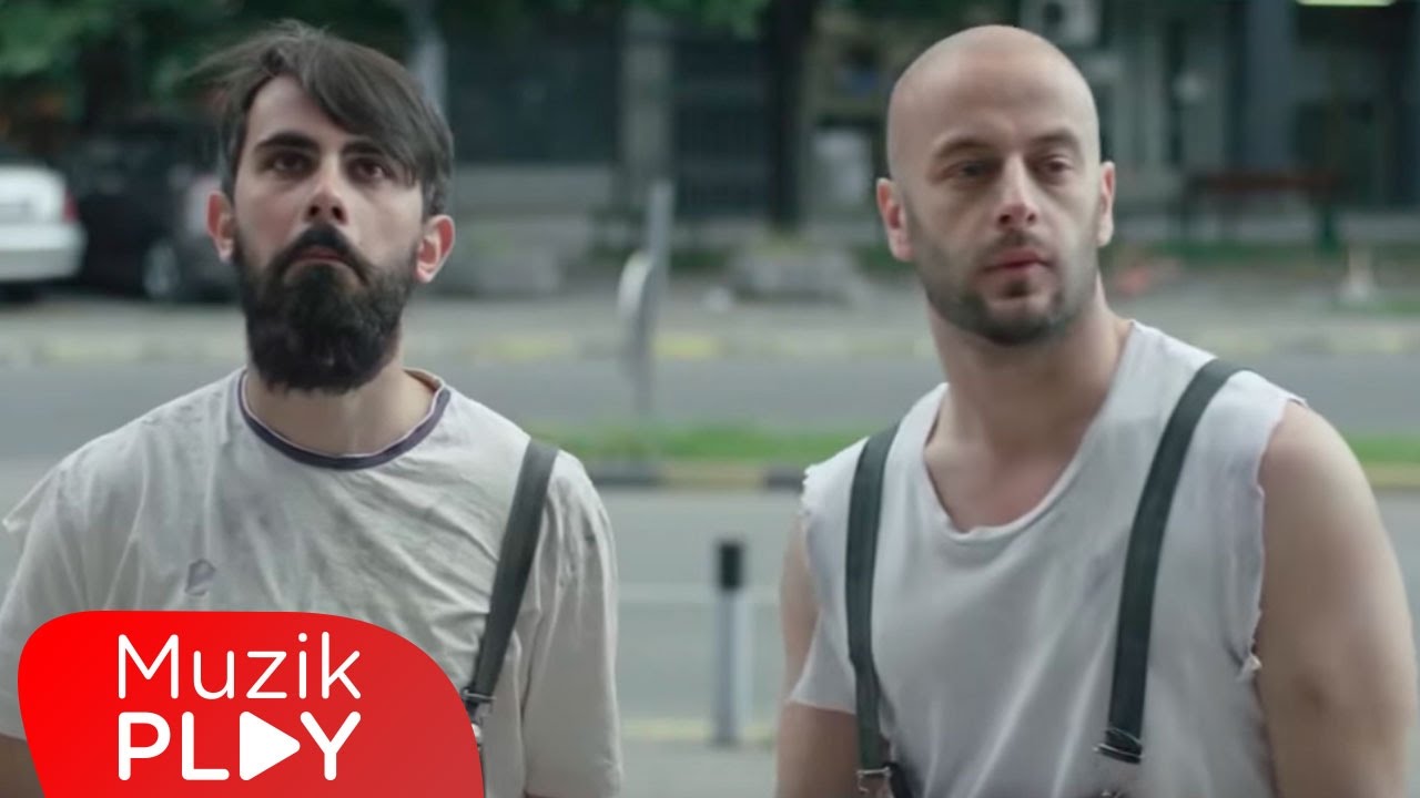 Adrian Gaxha Ft. Lindon - Kalle (Official Video) - YouTube Music