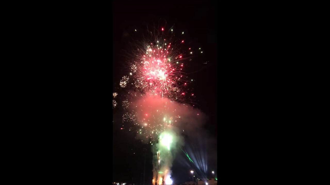 KC's Fireworks Displays, Nambour Show 2017, Sunshine Coast Agricultural ...