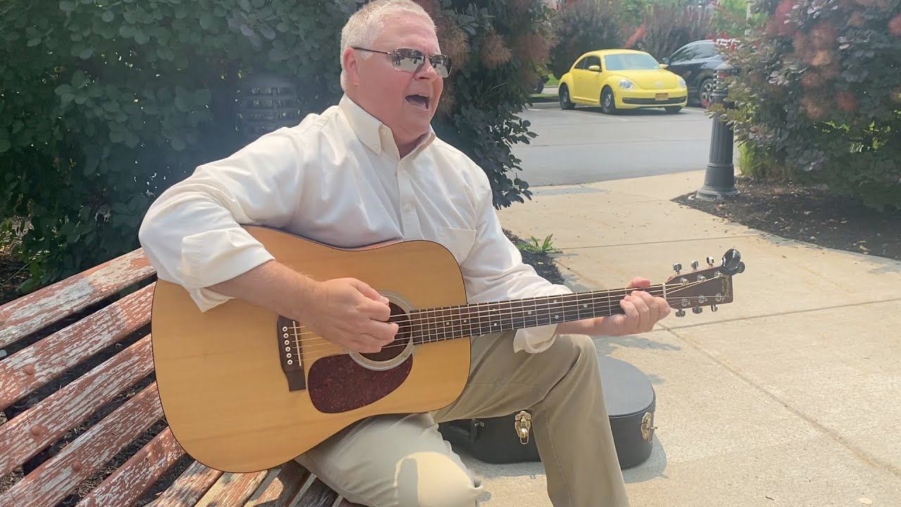 Dr. Harry McCrea brings musical interludes to staff at UMMC - YouTube