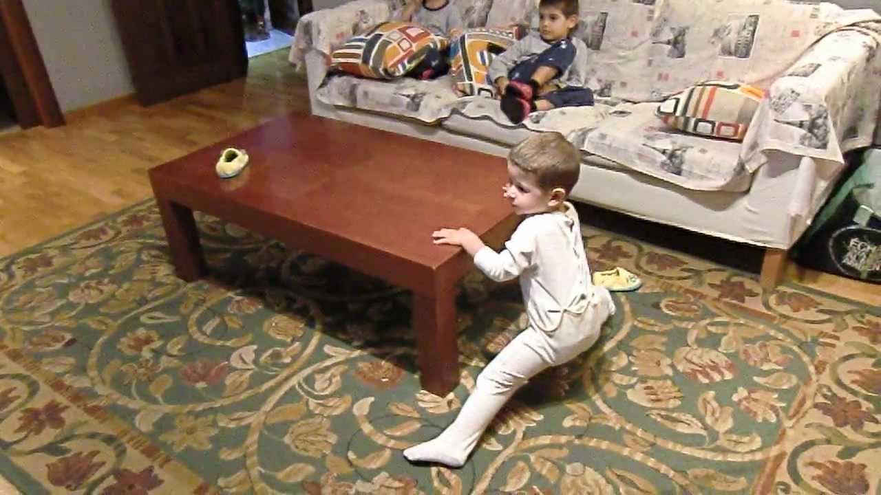 How To Teach Basic Gymnastics To Your Baby SPLITS | 2 years old | Palma ...