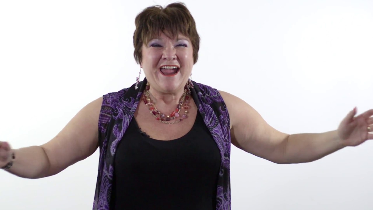 Marcy Heim Singing People LOVE to give me Money! - YouTube