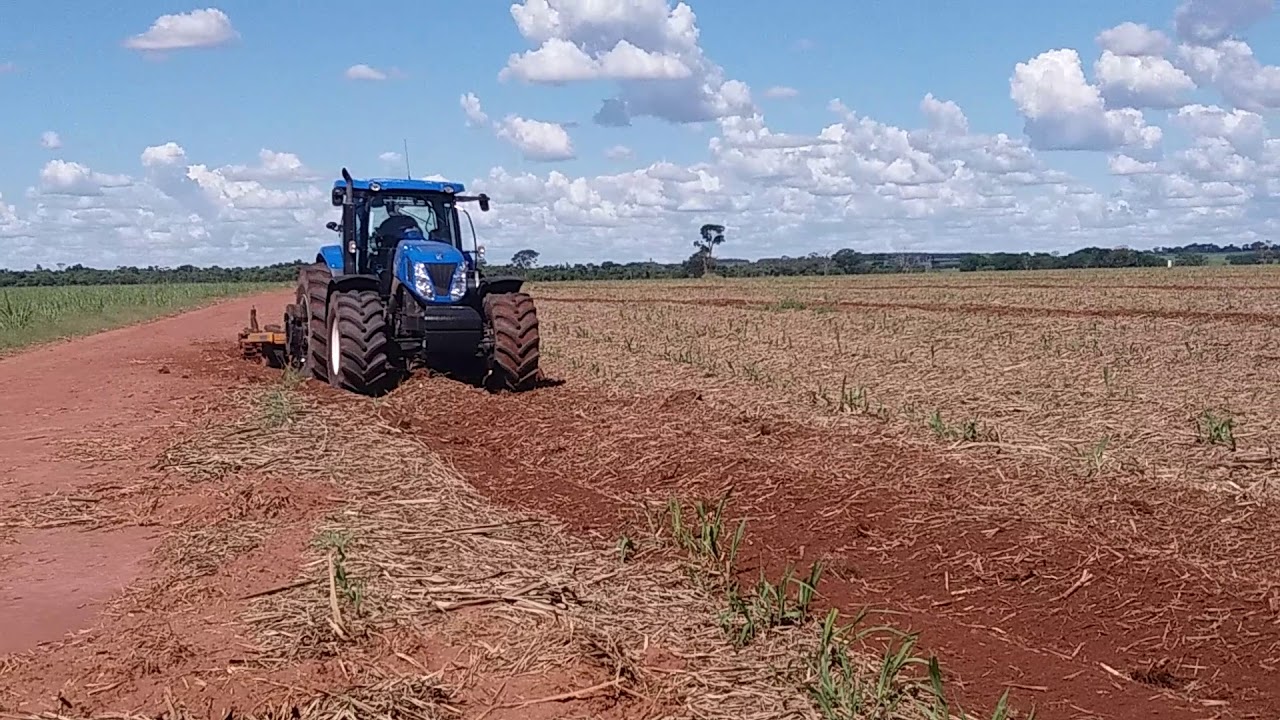 New Holland T7 260 - YouTube