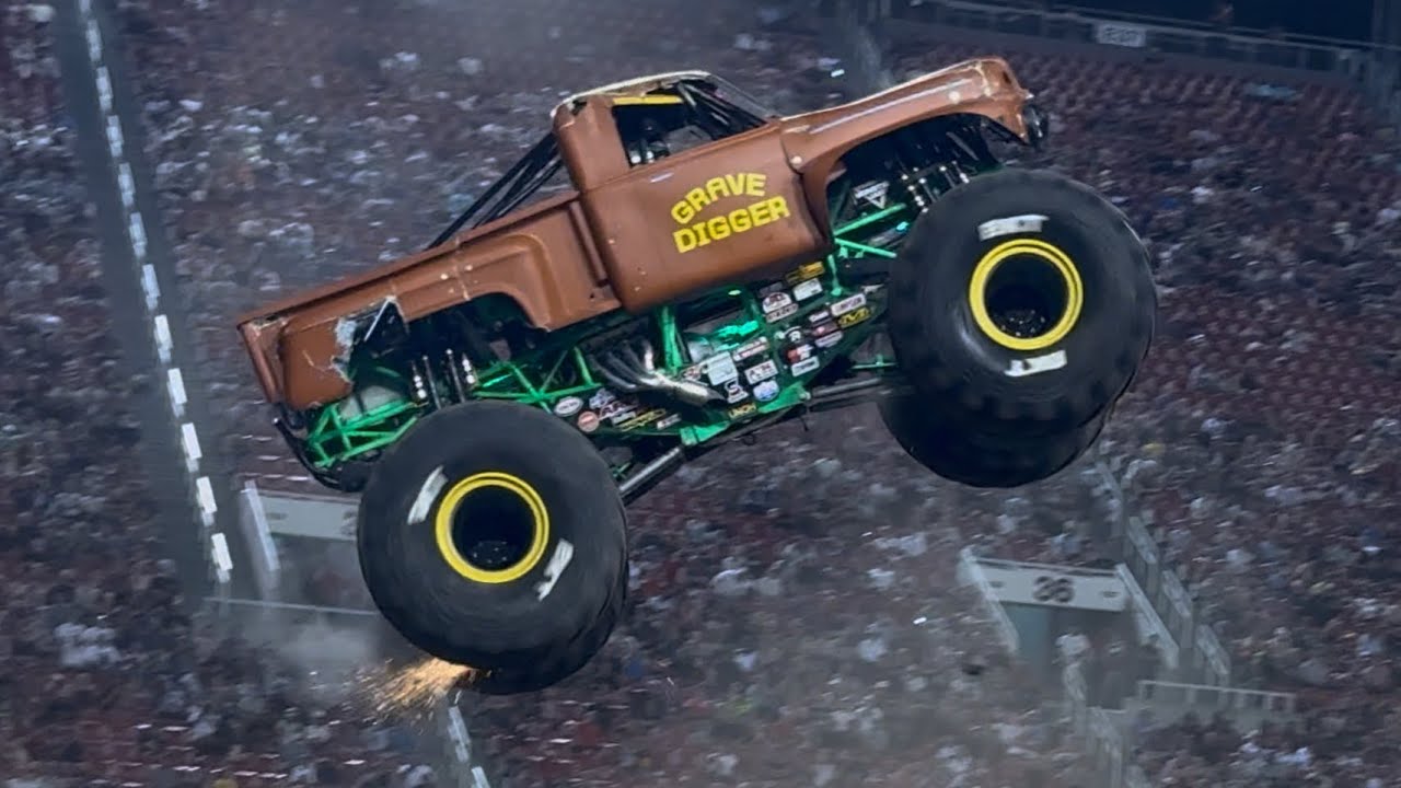 Monster Jam World Finals XXIV Freestyle | Grave Digger Red Primer - YouTube
