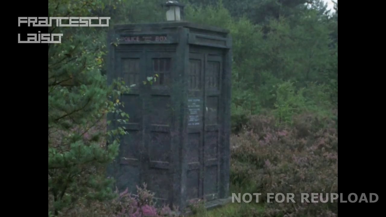 Doctor Who- Third Doctor's first appearance (new TARDIS landing) - YouTube