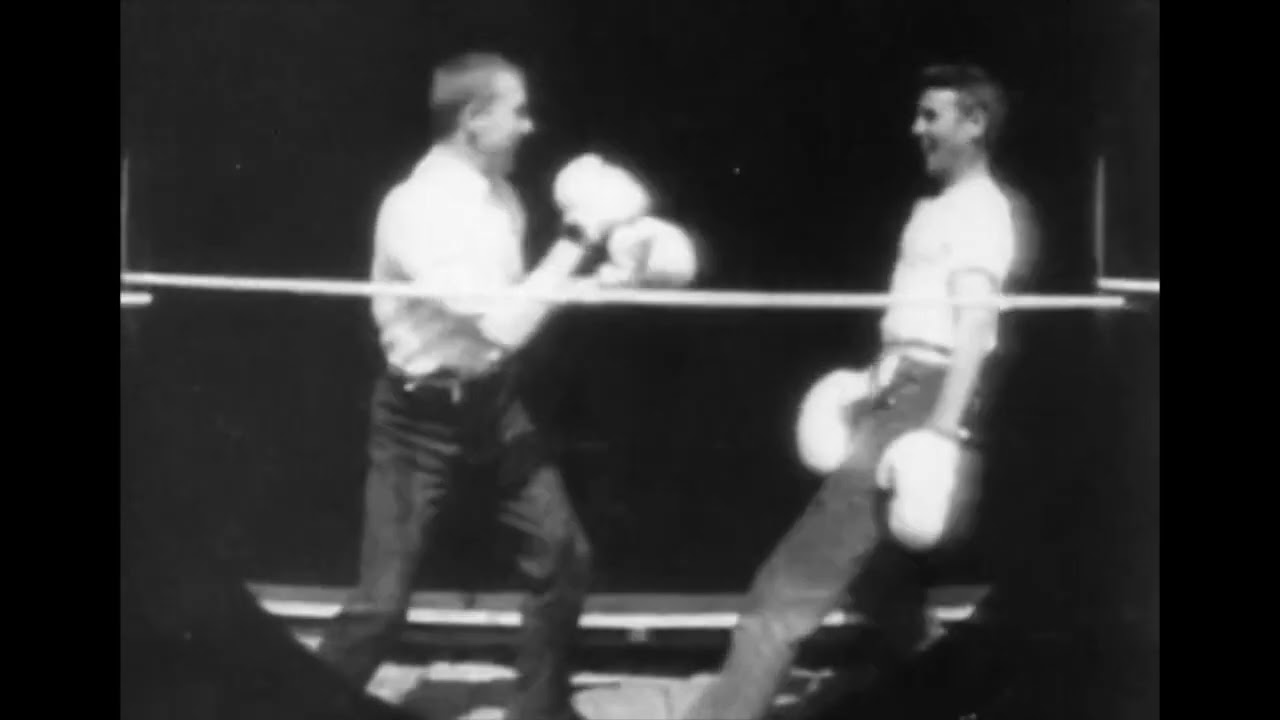 [Men Boxing] (1891) Edison - YouTube