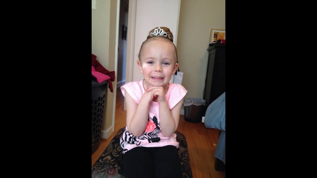 How To: Princess Bun! - YouTube