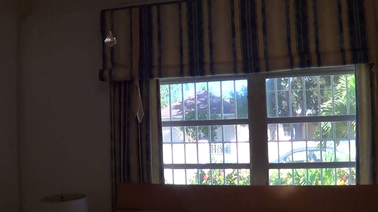 Studio Of Draperies Nassau, Bahamas 242-323-6410. Stagecoach valance ...
