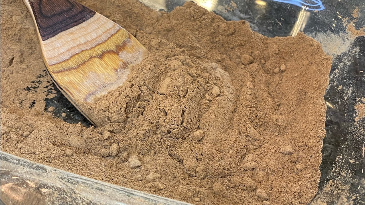 How To Make an Oil-less, Dry Roux - YouTube