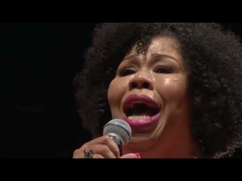 Chrystal Rucker Ministering At COGIC AIM 2018 HD! - YouTube