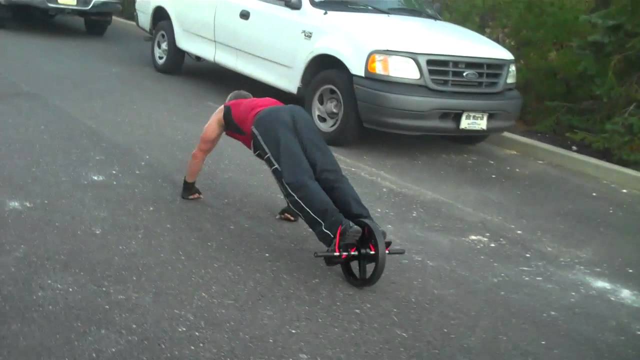 100 yard Power Wheel Crawl....fast! - YouTube
