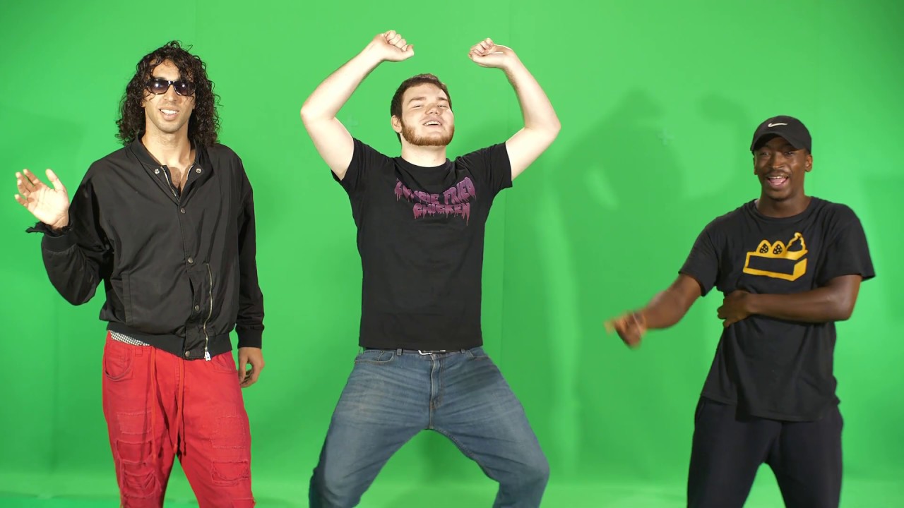 MUST SEE Funny outtakes - YouTube